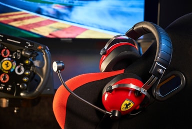 Thrustmaster Racing gaming headset Scuderia Ferrari Edition ...